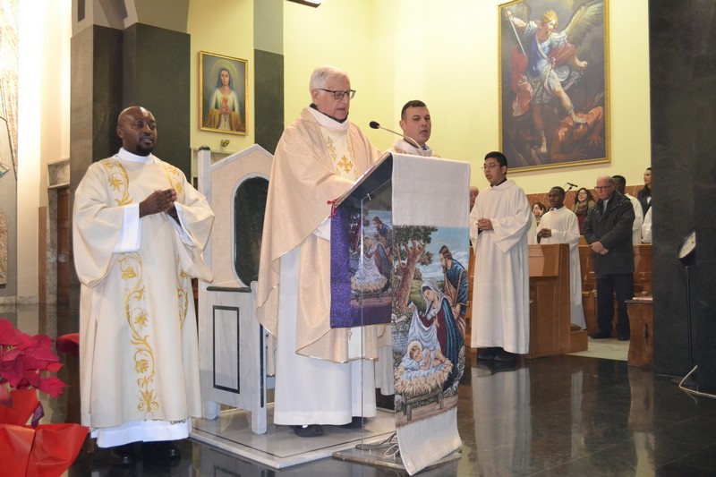 La Parrocchia di Piazza Asti saluta Padre Sandro Perrone ...