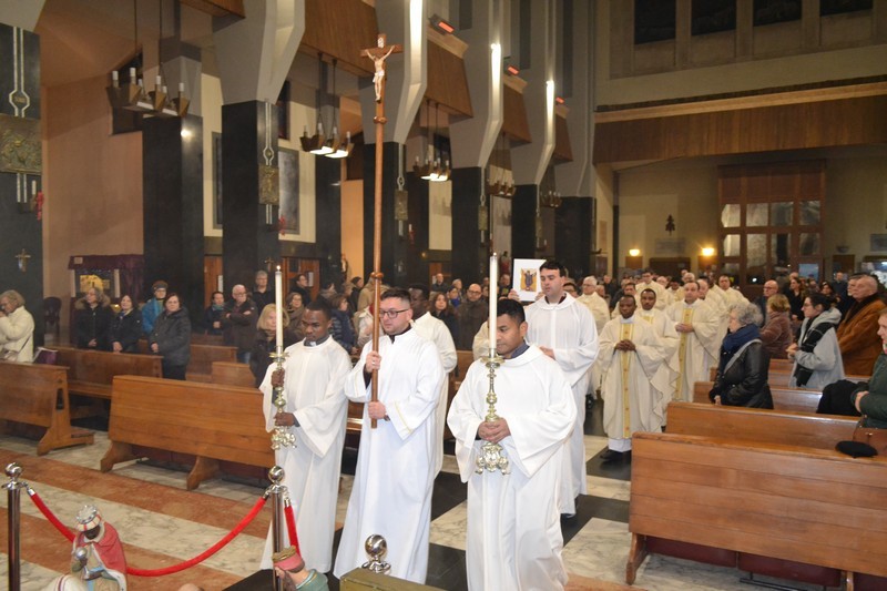 La Parrocchia di Piazza Asti saluta Padre Sandro Perrone ...